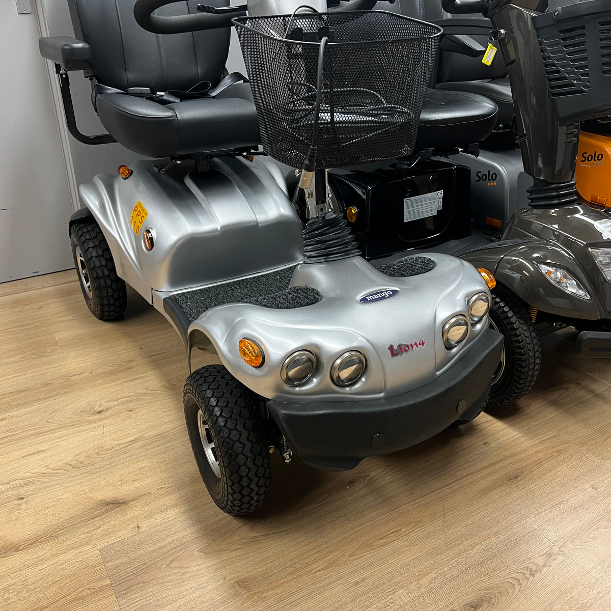 Scootmobiel Mango Lion 4— TotaalThuisZorg